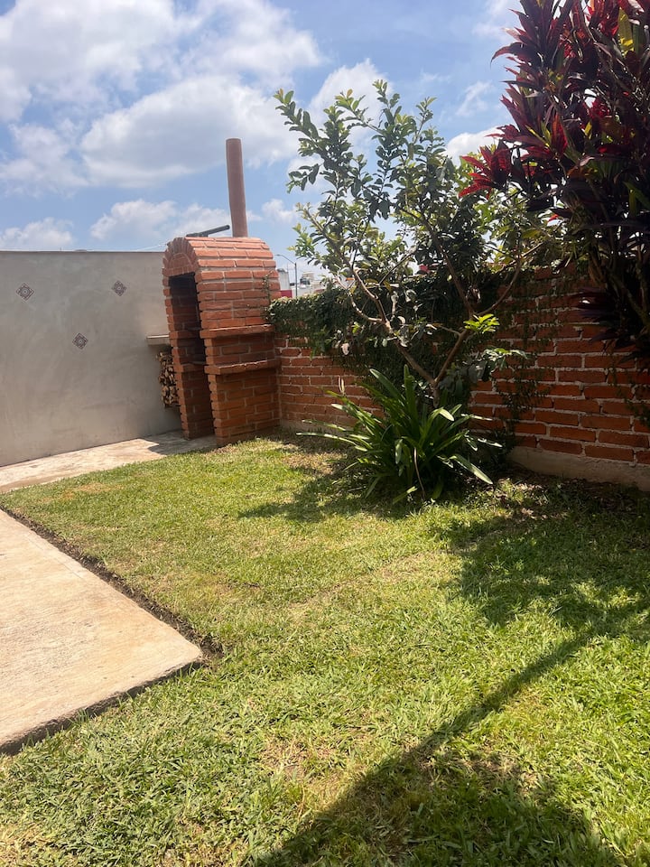 Casa Estilo Industrial Con Jardín, Xalapa Veracruz - Xalapa