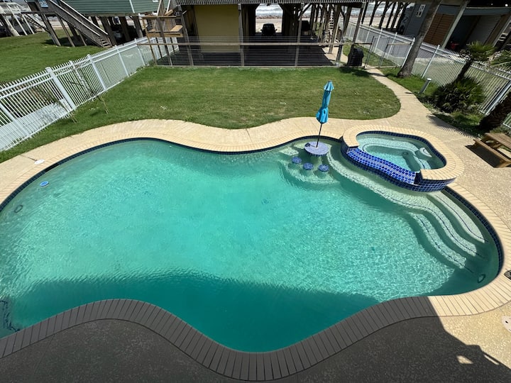 Beachview, Pool, Hot Tub - Freeport, TX