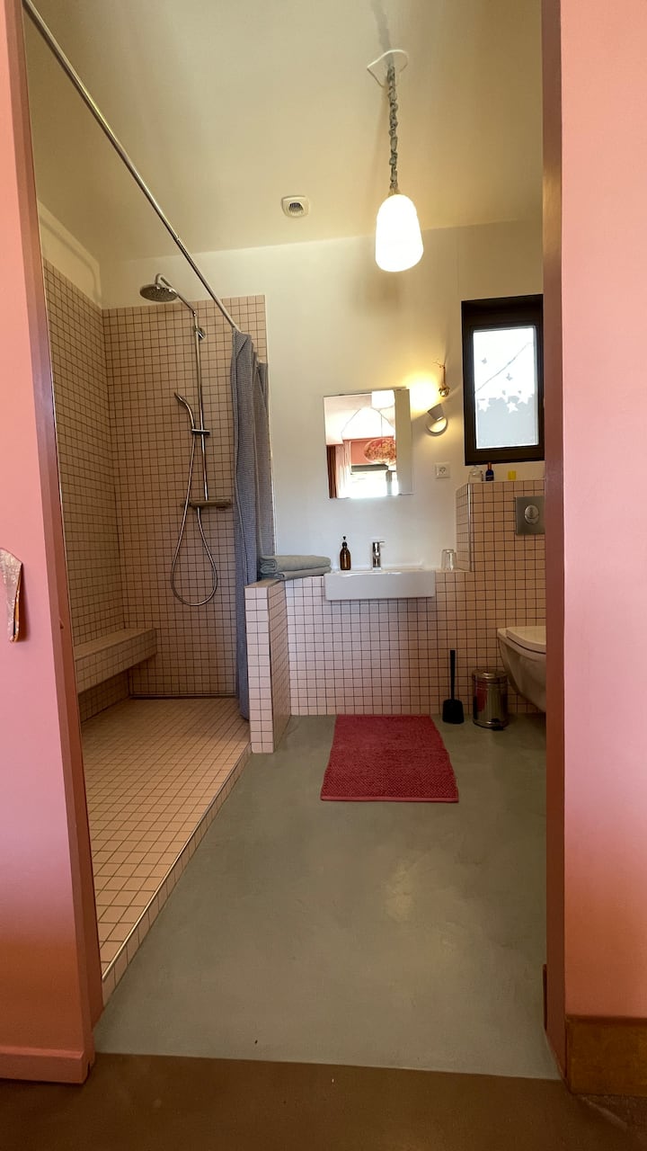 Maison D'hôtes. Chambre Alice - Banon