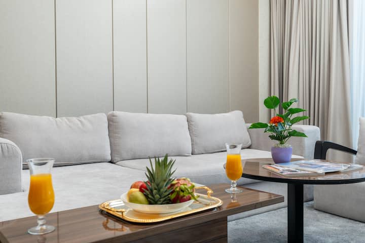 Upscale Haven 3br | City View L King Size Beds - Dubai