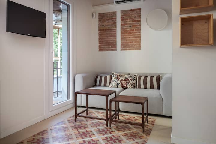 Cozy Flat Barceloneta 1 Min Walk From The Beach - Badalona