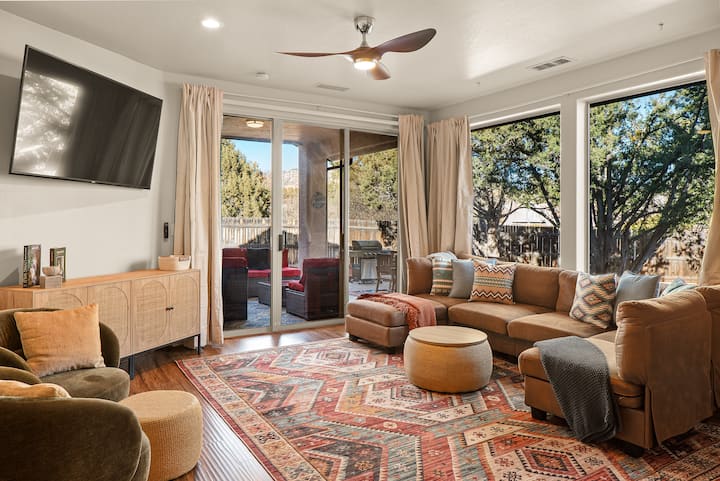 Sedona Retreat |4br/hot Tub/pool Table/game Room - Sedona, AZ