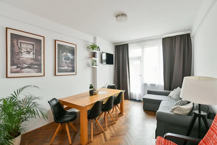 Apartment 140m2+terrace, Heart Of City, 5 Bedrooms - Prague