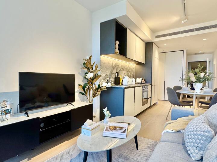 Deluxe Twin Room@west Side Place Lv50 Garden View - Australia