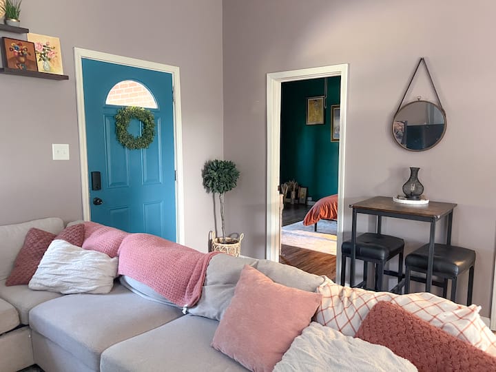 The Newton House - Bright, Cozy, Centrally Located - 스프링필드