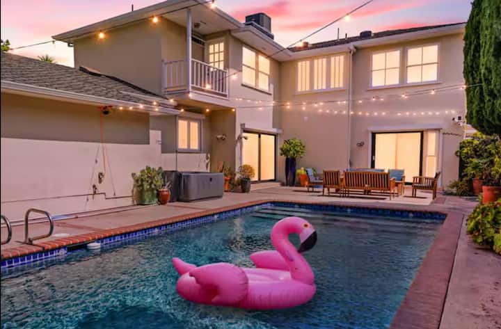 Beverly Hills 6br Haven W/ Pool&hot Tub - Hollywood, CA