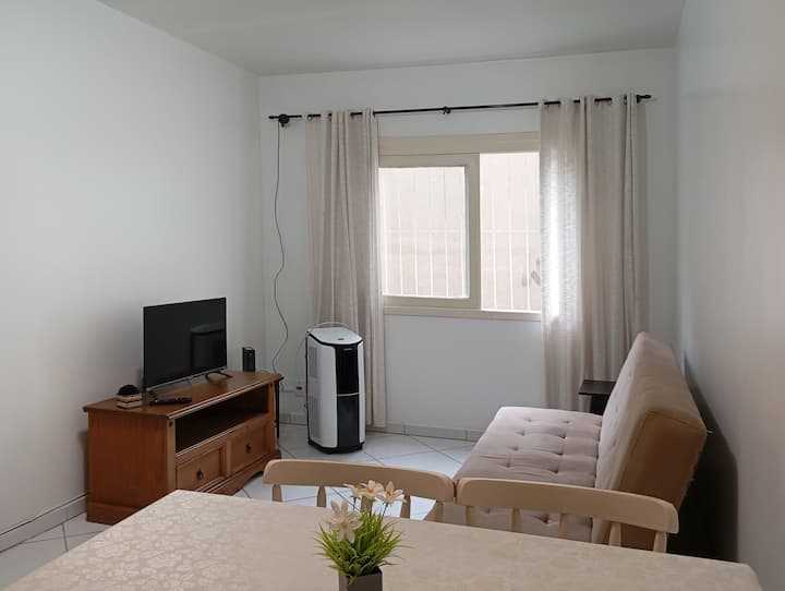 Amplo Apto, Frente Ufrgs /Santa Casa Até 4 Pessoas - Porto Alegre