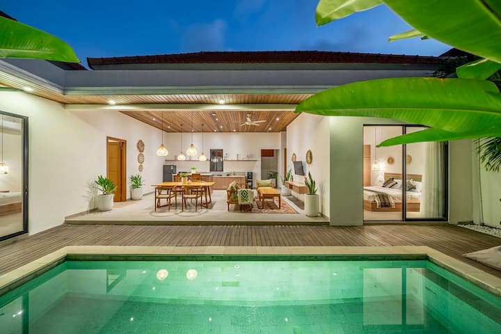 2br Quiet Pool Villa • Central Umalas Retreat 2 - Canggu