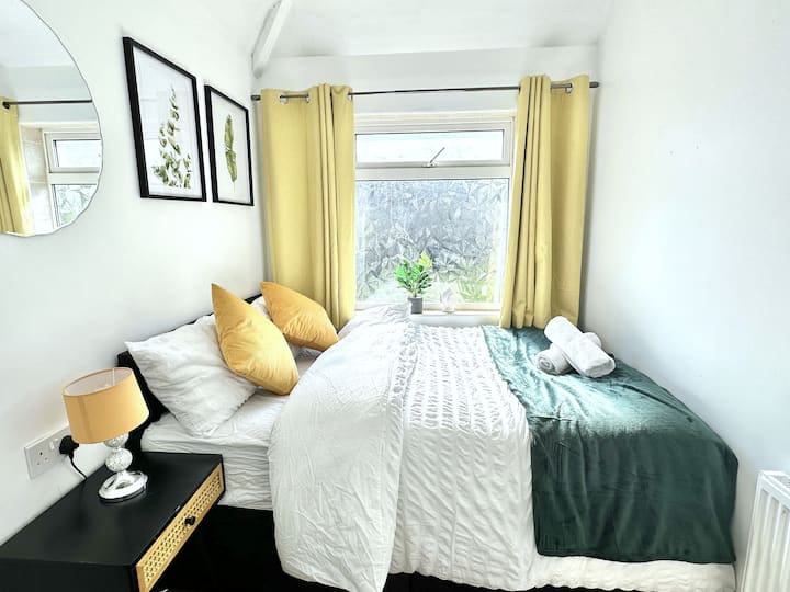 3bed Entire House Sleeps8 City Center Free Parking - Coventry