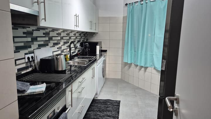 2 Bedroom Apartment, Albufeira (Sil-701) - Albufeira