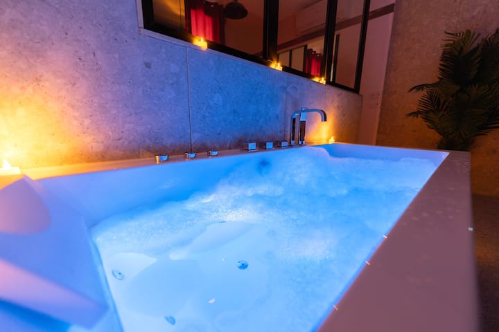 Loft - Jacuzzi - Nice Ville - Gare Sncf - Nice Côte d'Azur Airport (NCE)