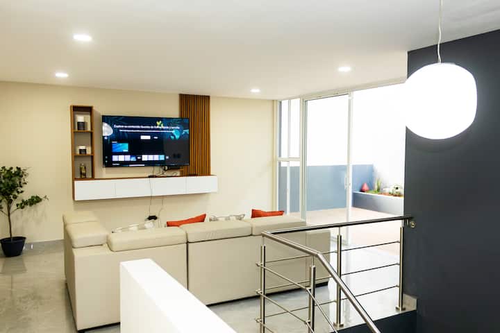 Villa Geseen @Escalon+ac+wifi+bathtube - El Salvador