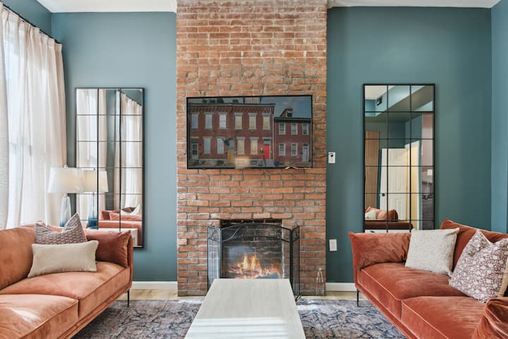 Restored Vintage Home Near Stadium/casino/museums - Pittsburgh, PA