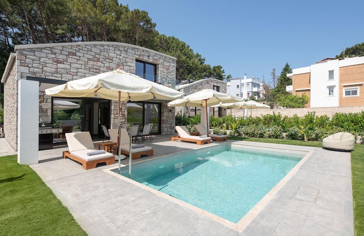 Rokas Luxury Villas- Villa Nicole - Rhodes