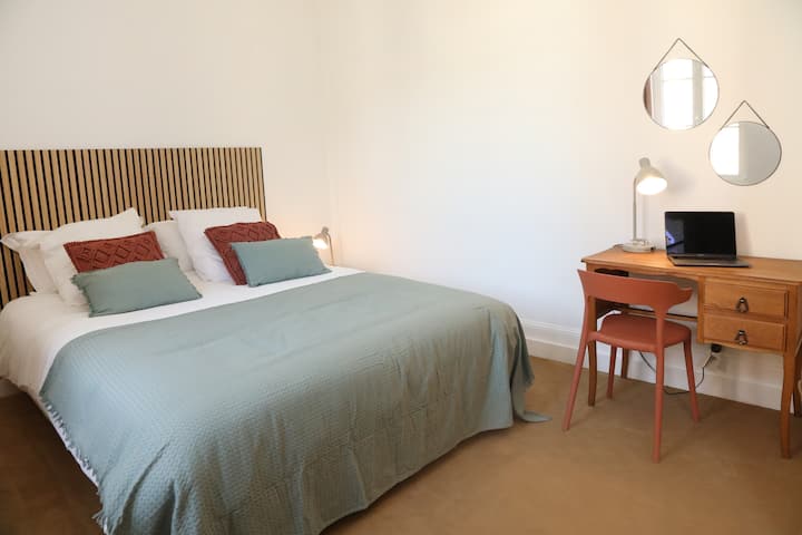 Le Chalet Aux Oiseaux Par La Boite En Plus - Chantilly