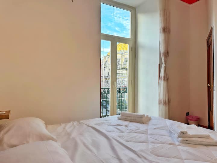 • Historic Center • Just 3 Minute From The Duomo - Naples