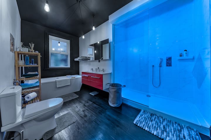 Lovely Split Level 2 Bedroom Flat In Nw London - London