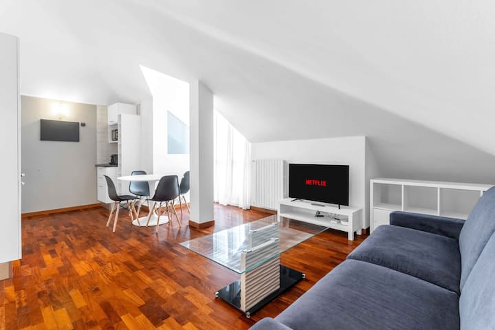 [Rogoredo-olimpiadi]santa Giulia With Parking - Milan