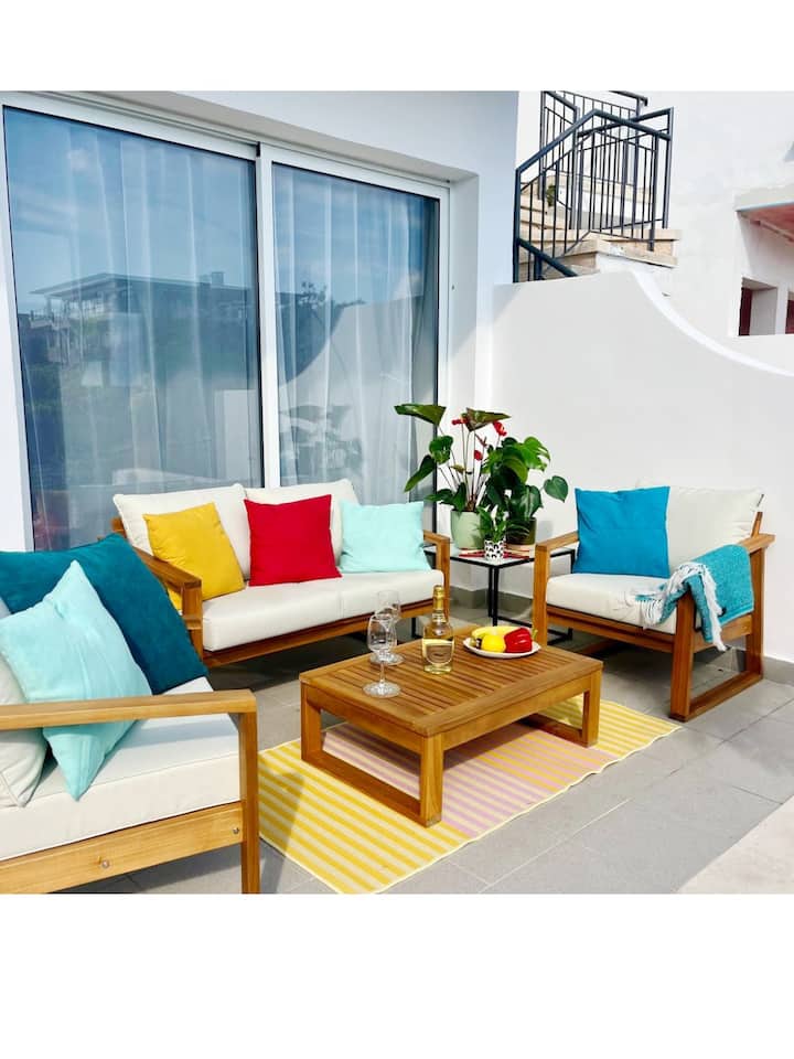 Colourful Venus Beach Retreat | Pool & 2 Terraces - Paphos