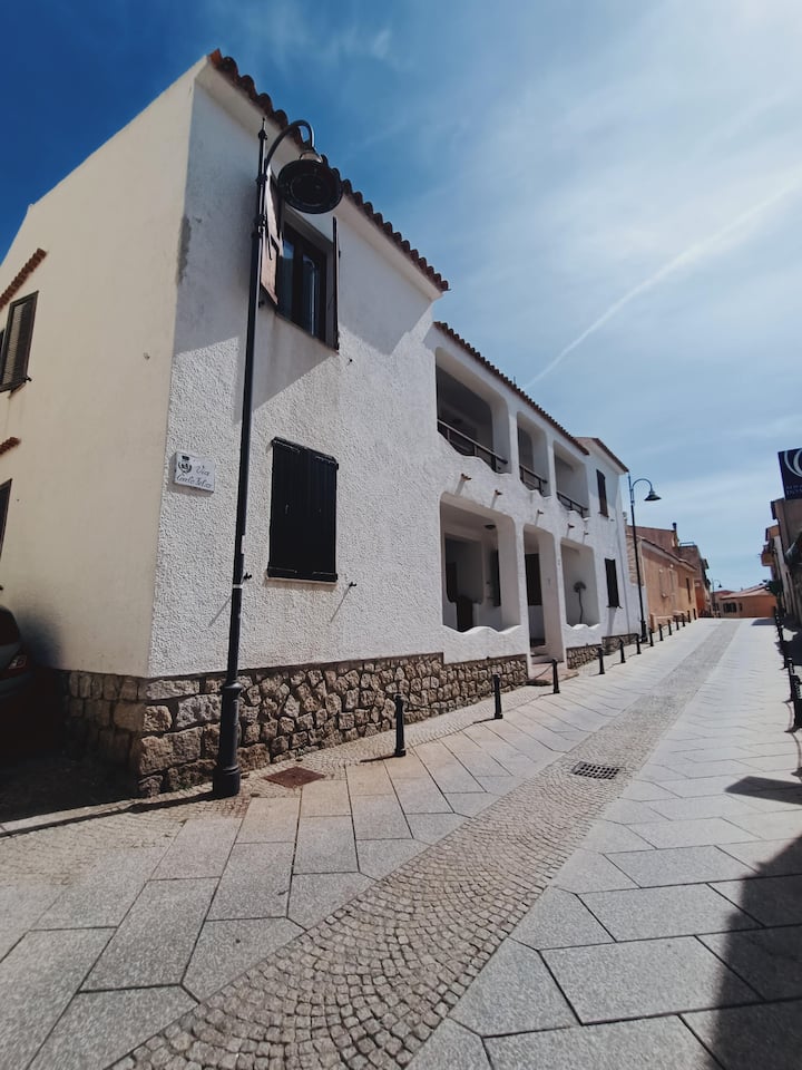 Onde Bianche - S. Teresa Gallura Centro - Santa Teresa Gallura