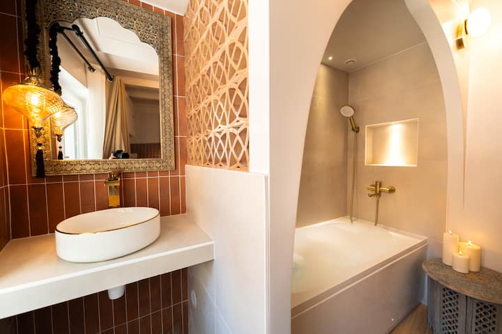 *Les Mille Et Une Nuits Avec Jacuzzi* - Villefranche-sur-Mer