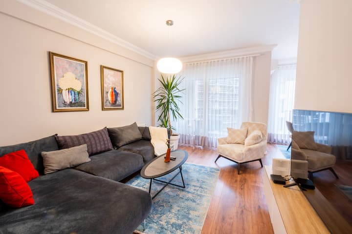 Olive Stays 3 • Self Check-in • 3br • Balcony - Kosovo