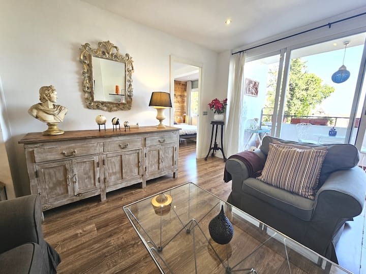 Relaxing Vacation Apartment - Marbella