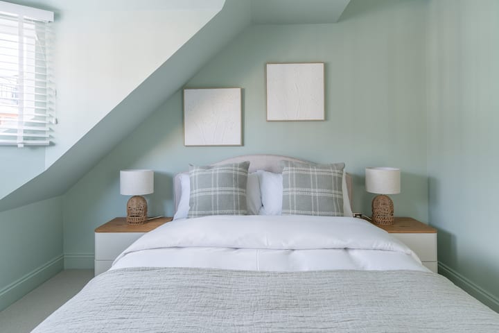 The Loft Apartment - Paisley