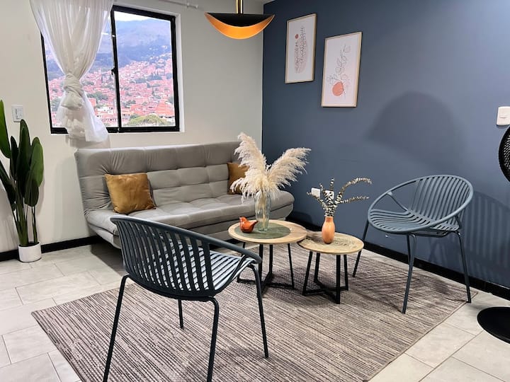 Tu Hogar Lejos De Casa/cerc Al Centro/vista Ciudad - Medellín
