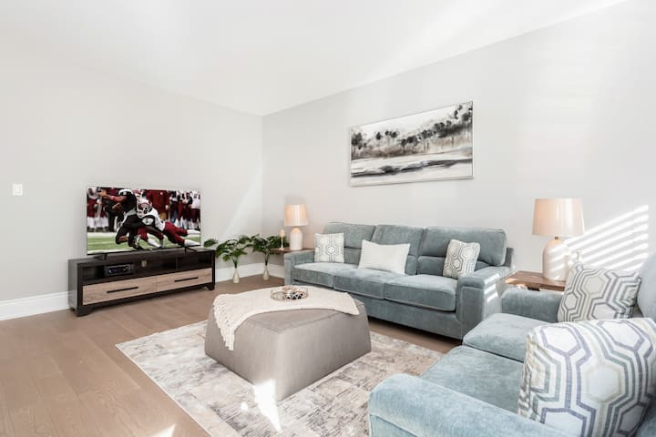 Townhome  In Oakville - Oakville