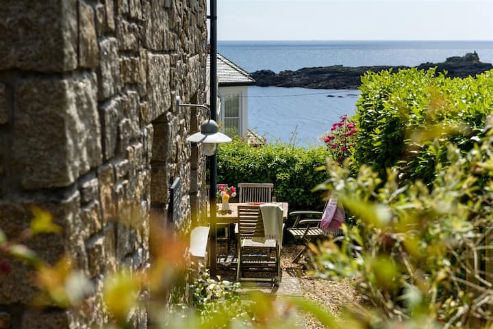 Mousehole Cottage, Sea Views, Garden, Parking - Mousehole