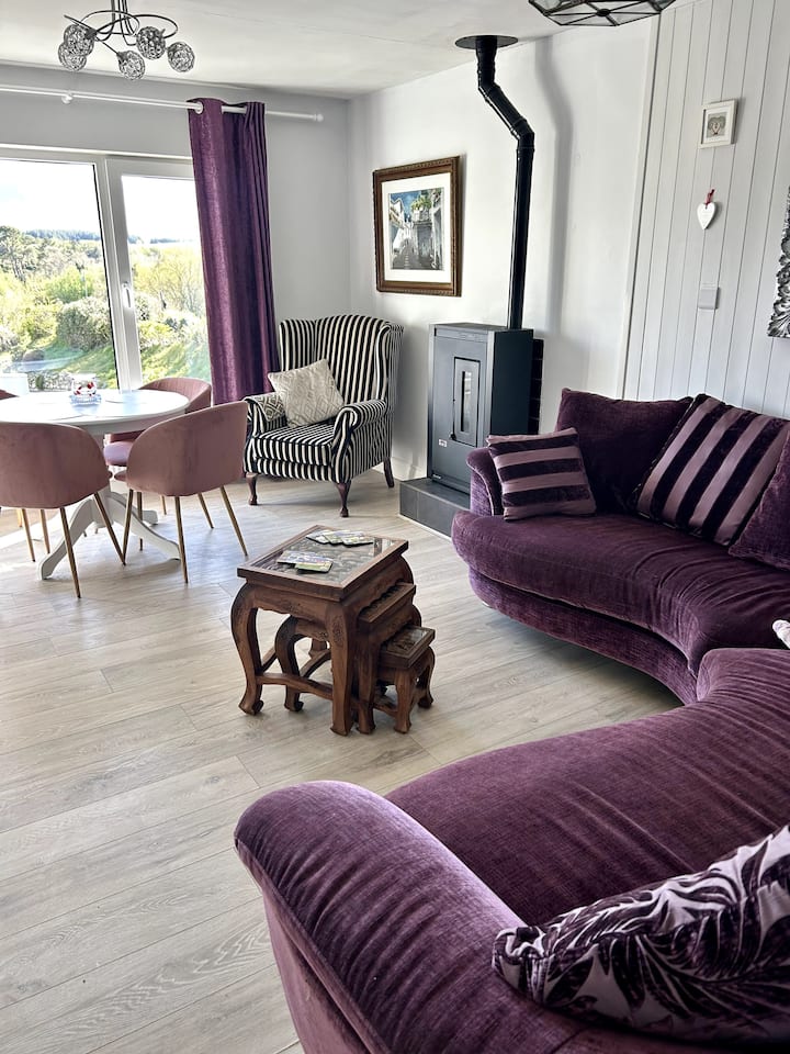 Private Apartment Stunning Views - Killarney