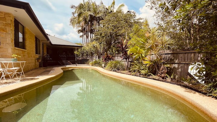 Tropical Private Retreat & Pool (Free Bike Hire!) - Byron Bay