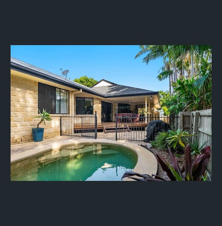 Tropical Private Retreat & Pool - Byron Bay