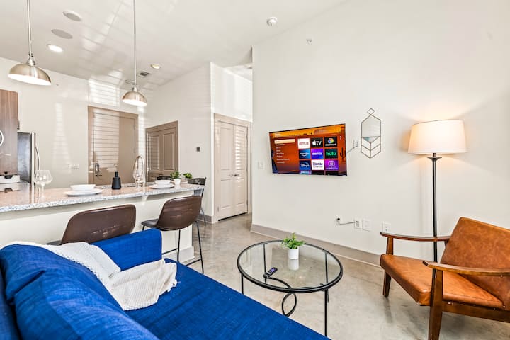 Serene Escape 1bd | Pool | 2 Min To Tcu - Ryan Place - Fort Worth