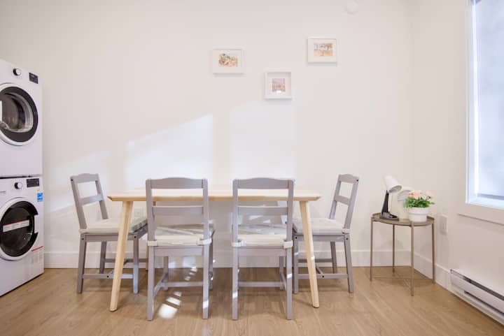 Brand New Entire Guest House - Vancouver
