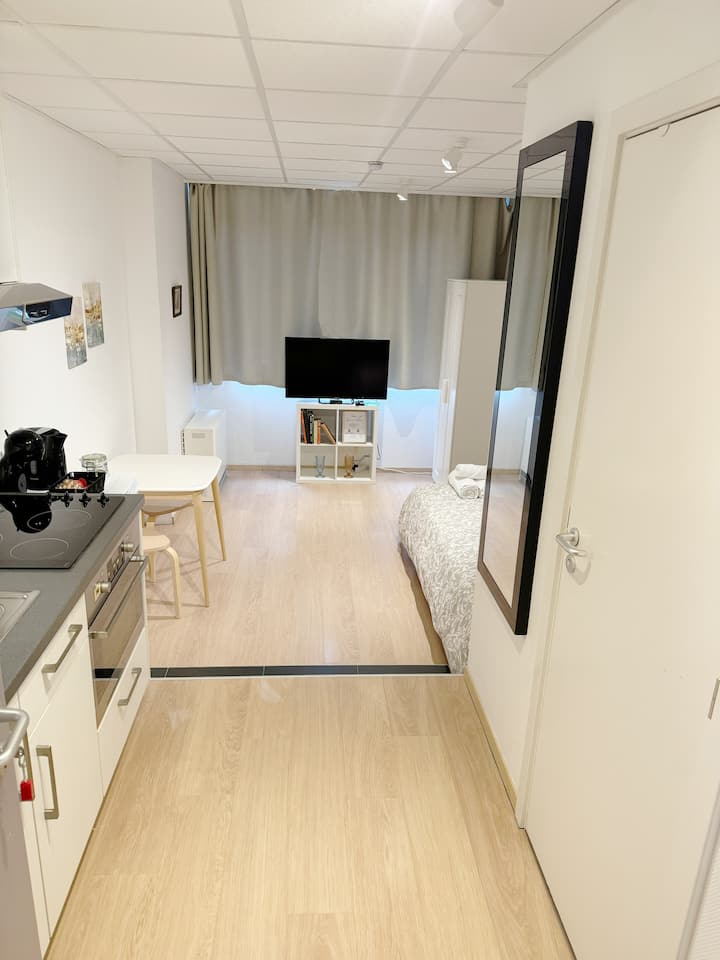 Brussels Center Studio - Brussels