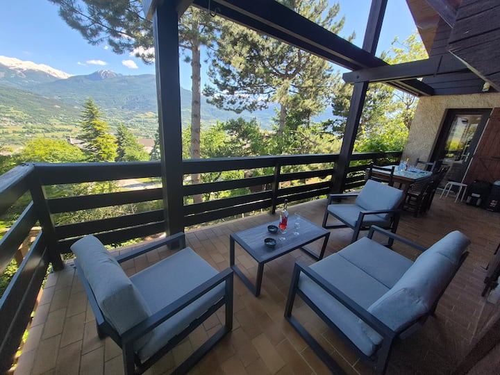 Maison Familiale Avec Jardin - Embrun