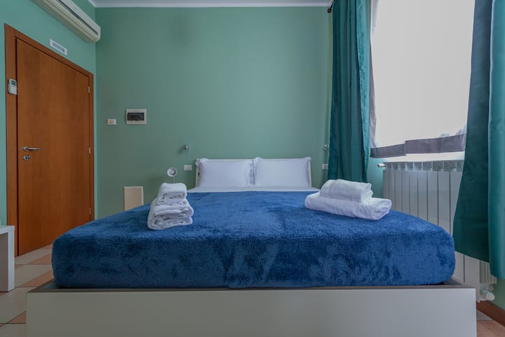 Marconi Lodge - Camera 5 - Con Bagno Privato - Mestre