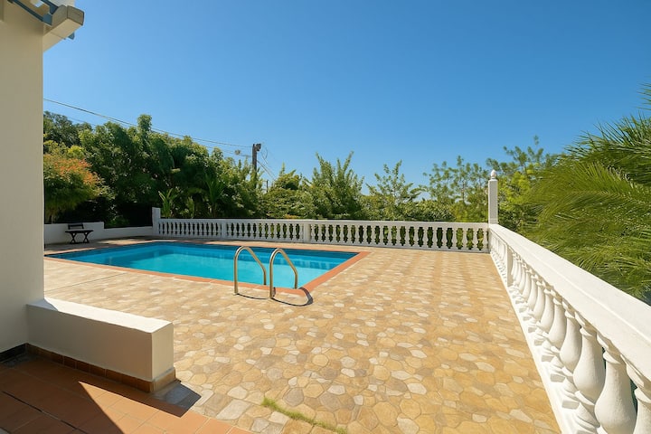 Finca Grande Con Piscina Y Vistas En Turbaco - Turbaco