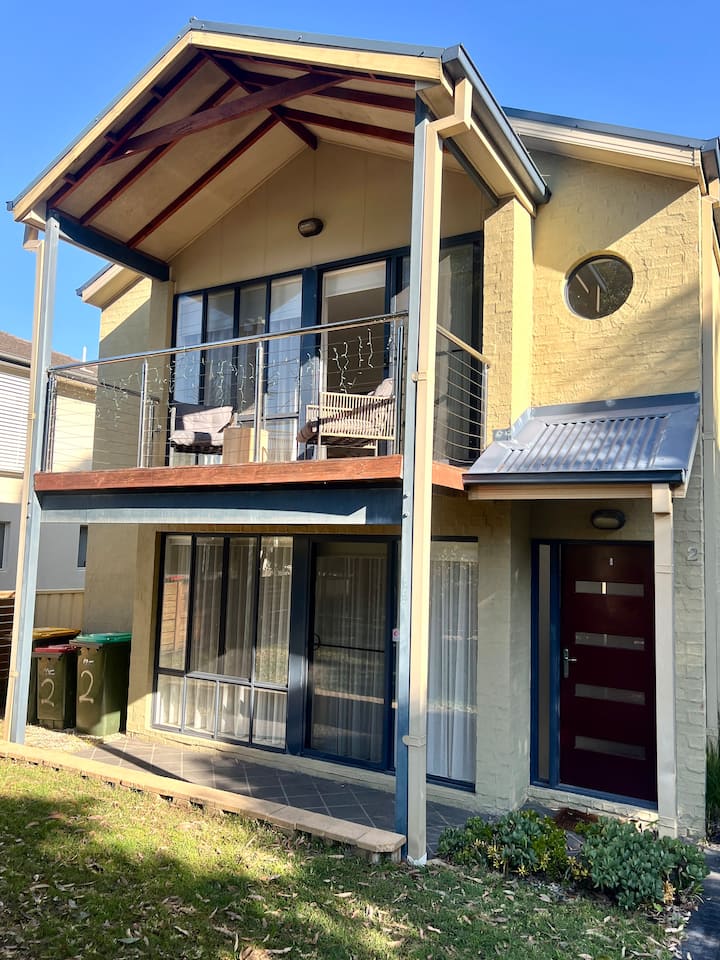 Hawks Nest Holiday Haven -Relaxed Coastal Getaway - Hawks Nest