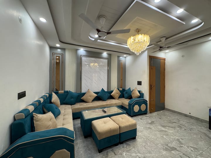 Garvik Stay - Spacious 4bhk Family Flat - Delhi, Hindistan