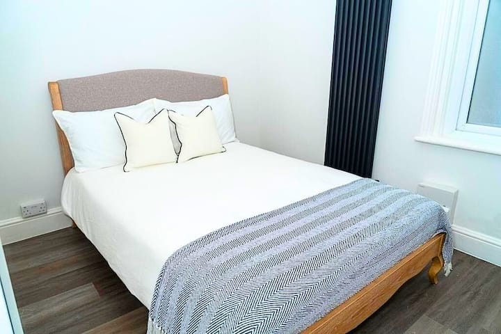 10%off Lastmin Deal|wifi|parking|location|sleeps 6 - Blackpool