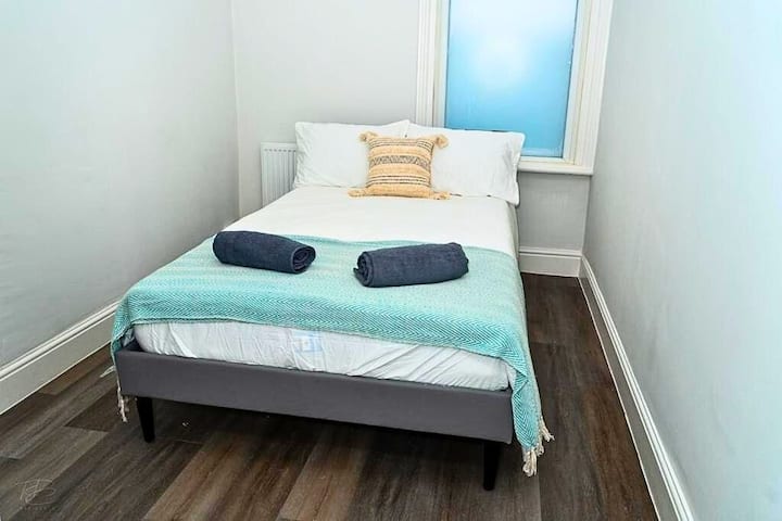 Grab It Now 2br-family Apartment-wifi & Beach View - Blackpool