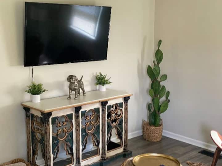 Puptastic Fishers 3br 3ba - Fishers, IN