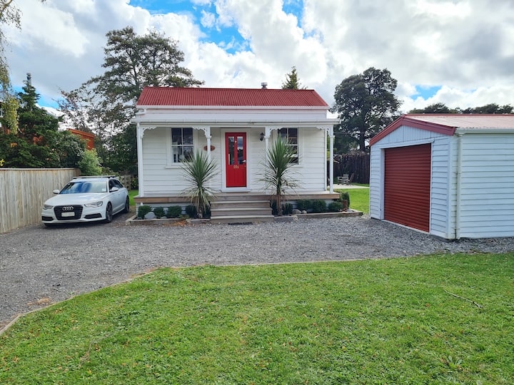 Kune Kune Cottage - Ohakune