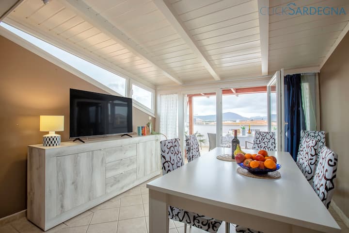 Terrasse Vue Mer Près De La Plage - Alghero