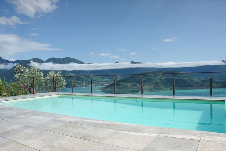 Blu Sky - Panoramic View - Iseo