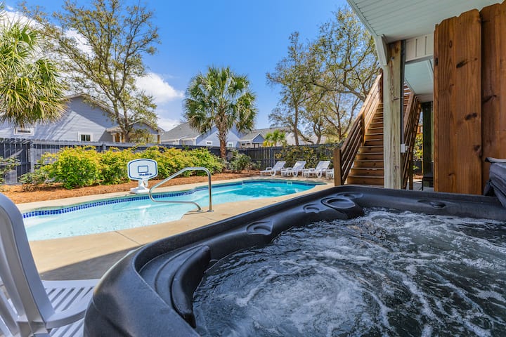 Brand New Listing-heated Pool! - Oak Island, NC