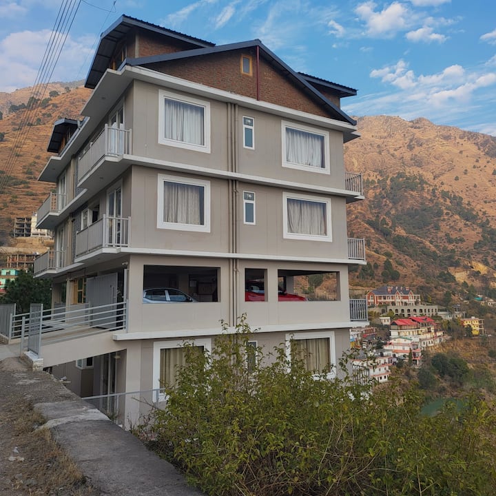Vista@serai Habitat | 6bhk Valley View | Solan - Solan